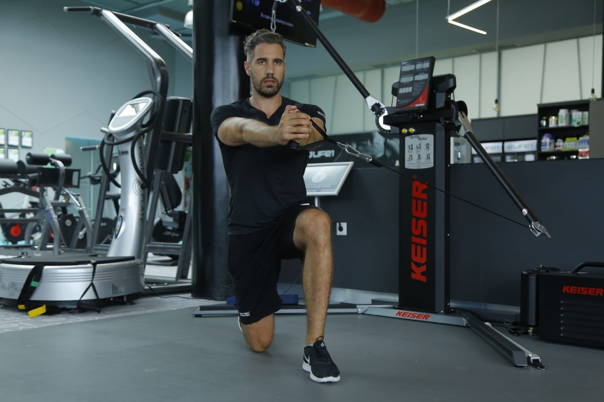 Preventive Spine Exercise for People with a Sedentary Lifestyle