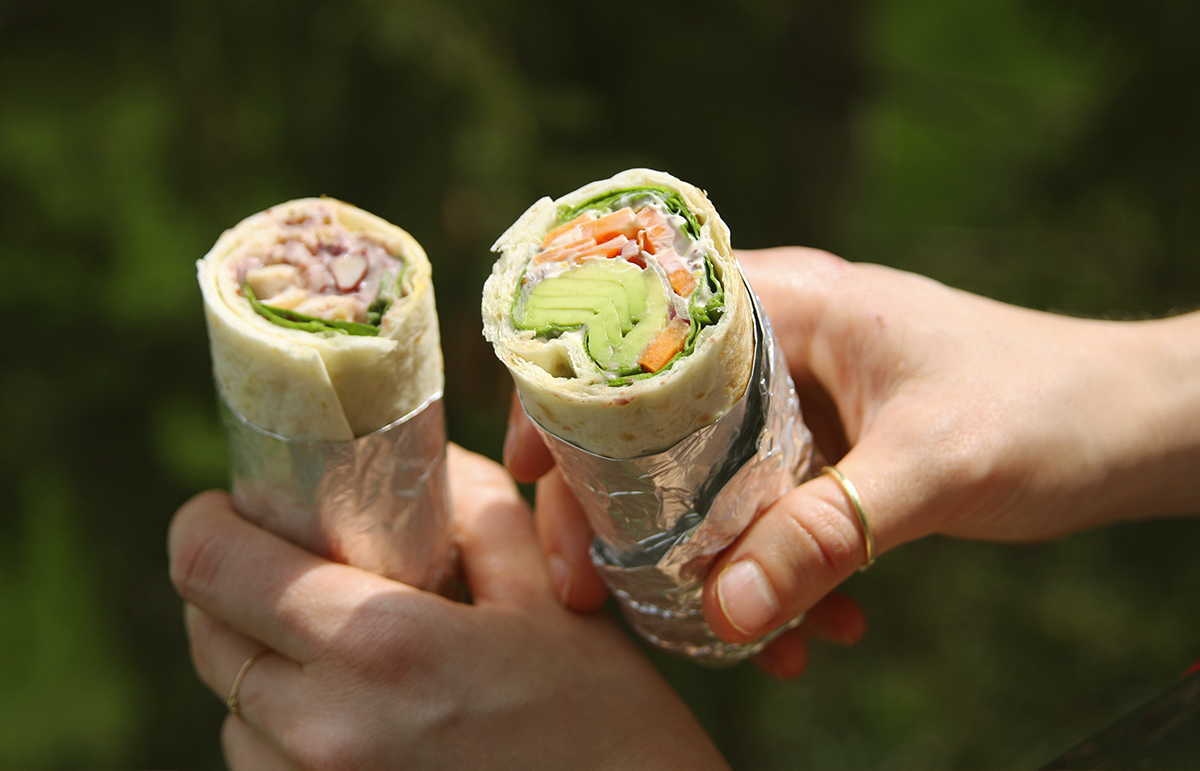 Wrap to go: Vegetáriánus és csirkés tortillatekercs elvitelre (recept)