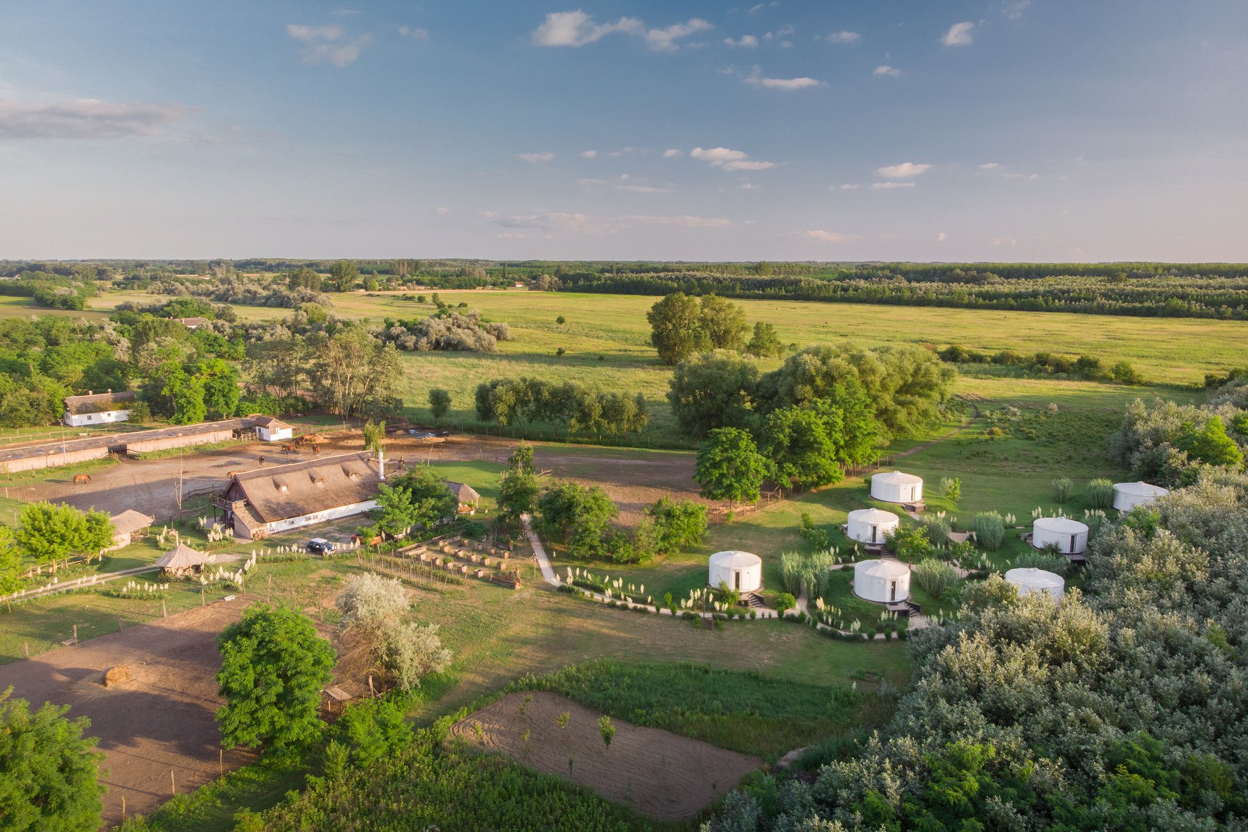 Fényűző feltöltődés vidéken: 6 magával ragadó kemping, ahol ...