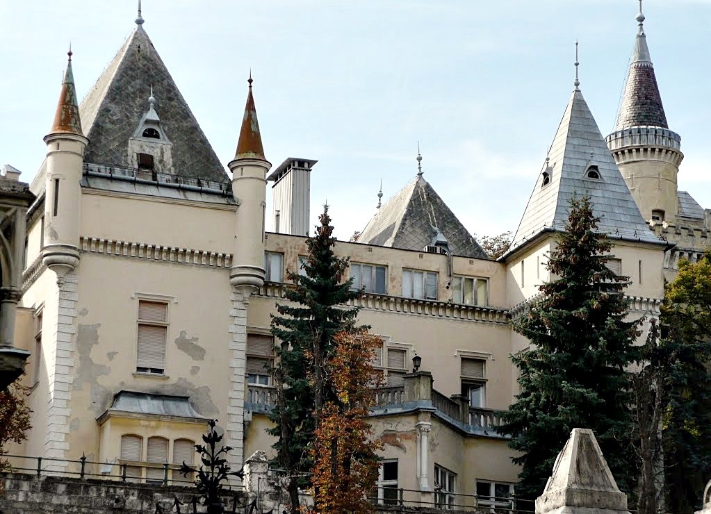 Mesebeli kastélyok bújnak meg Budapest rejtett, romantikus zugában