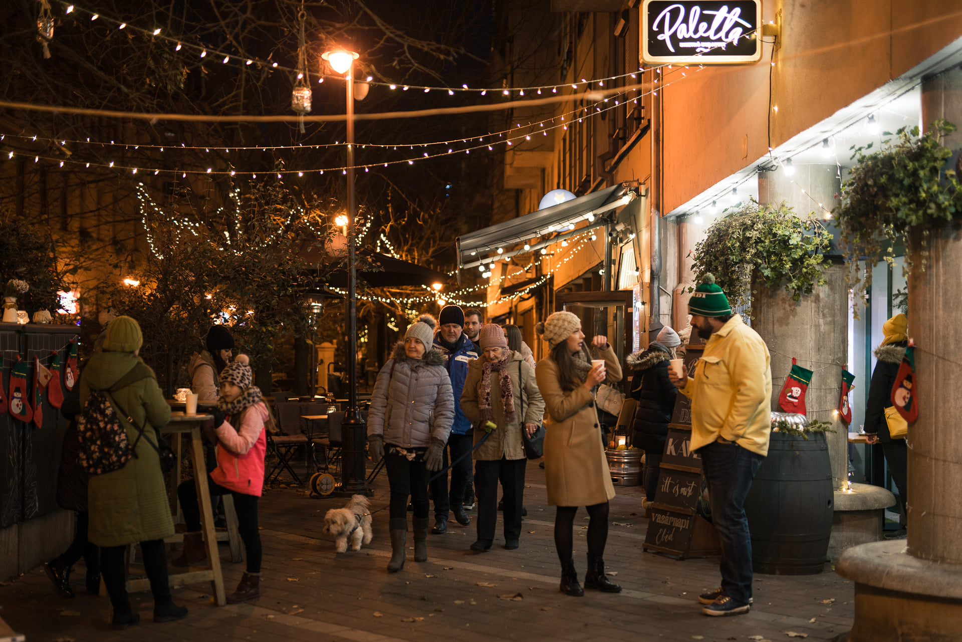 7 ünnepi fényben fürdő helyszín Budapesten, ha séta közben hangolódnátok
