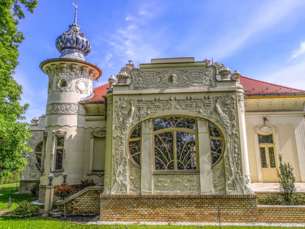 Séta a századfordulós Budapest nyaralónegyedében: Mátyásföld gyönyörű ...