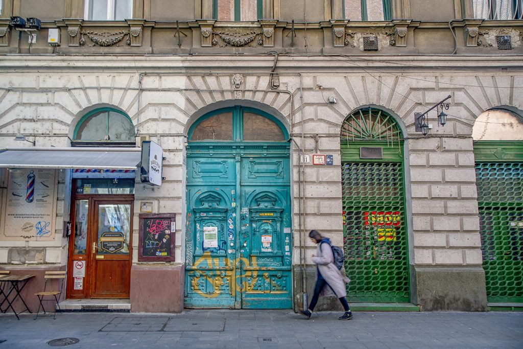 The Best of Pest: 5 Popular Landmarks and Gastro Spots in Budapest