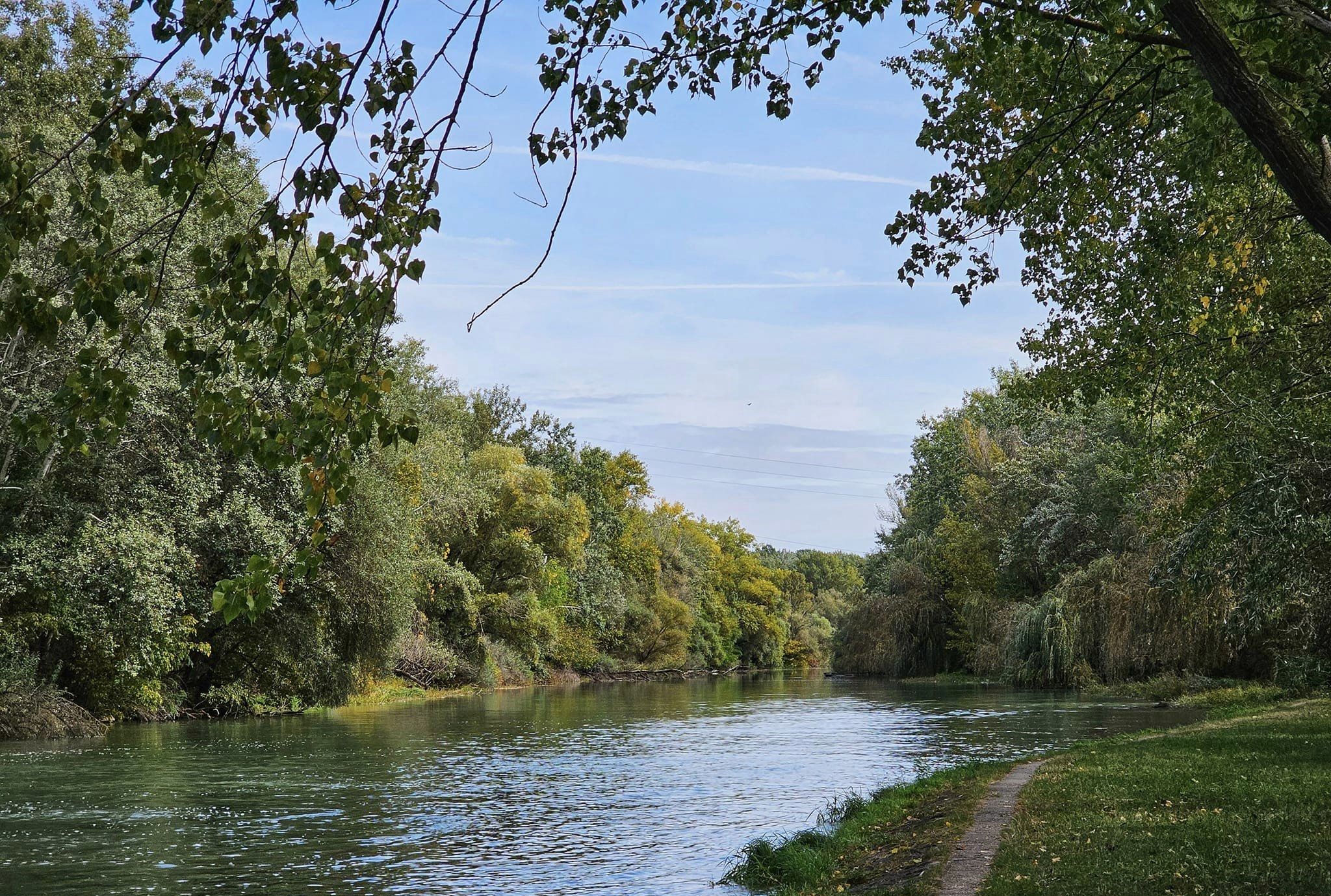 5 páratlan patakparti ösvény vadregényes, tavaszi barangolásokhoz