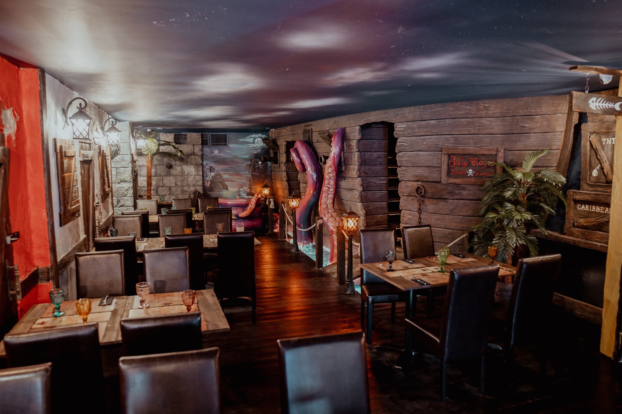 5 mozivászonra illő étterem Budapesten, ahol különleges világok ...