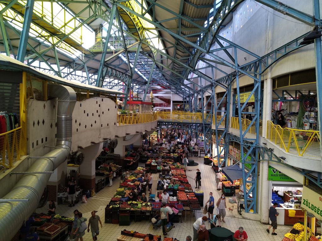 A Lehel tér legendája: Az ikonikus piac közel 100 évig várt a csarnokára